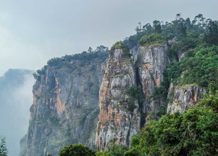 Guna Caves - Best Places